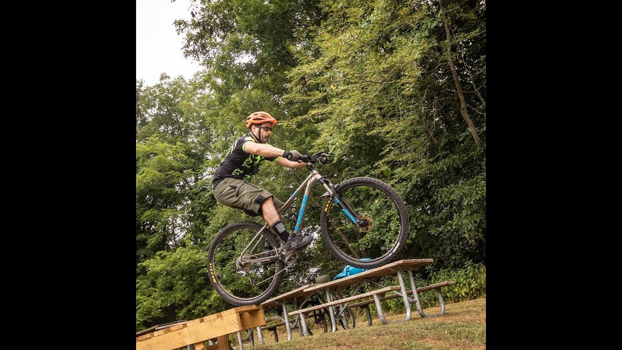 Jumping off a picnic table - YouTube