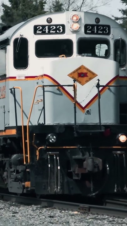 One-Eyed Train Engine: Old Alco - YouTube