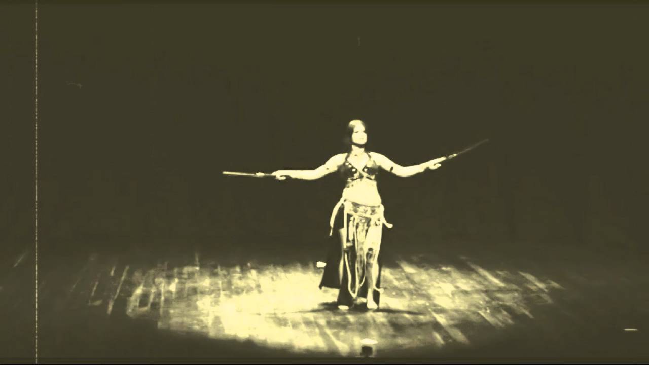 Karla Magusha en Aruma 2016 - YouTube