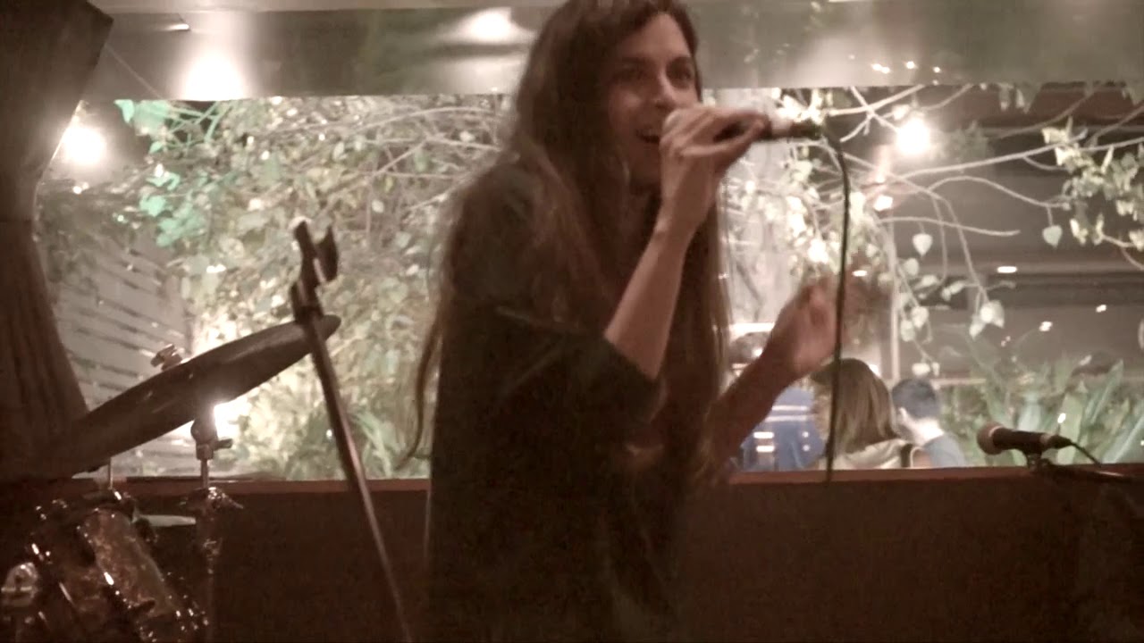 Jazz Junction featuring Trisha Batliboi - YouTube