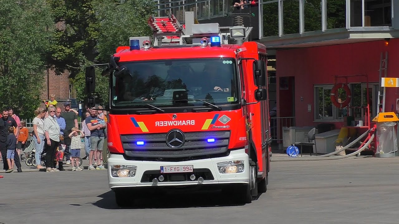 [Kazerne Alarm] Autopomp brandweer Gent met spoed naar een opgesloten ...