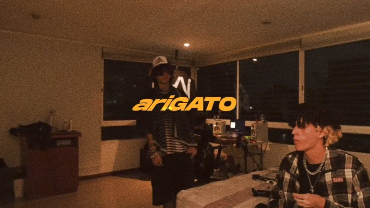 skisia2 - ariGATO Chords - Chordify