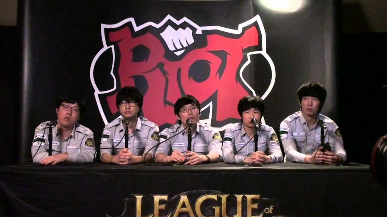 S2 finals Azubu Frost press conf.:'We want to apologize and move ...