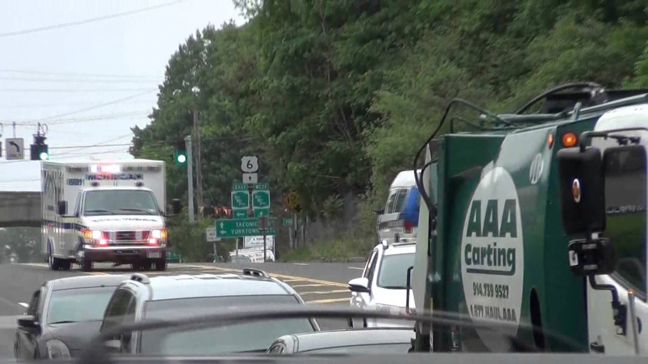 Ambulance responding to 911 hospital call - YouTube