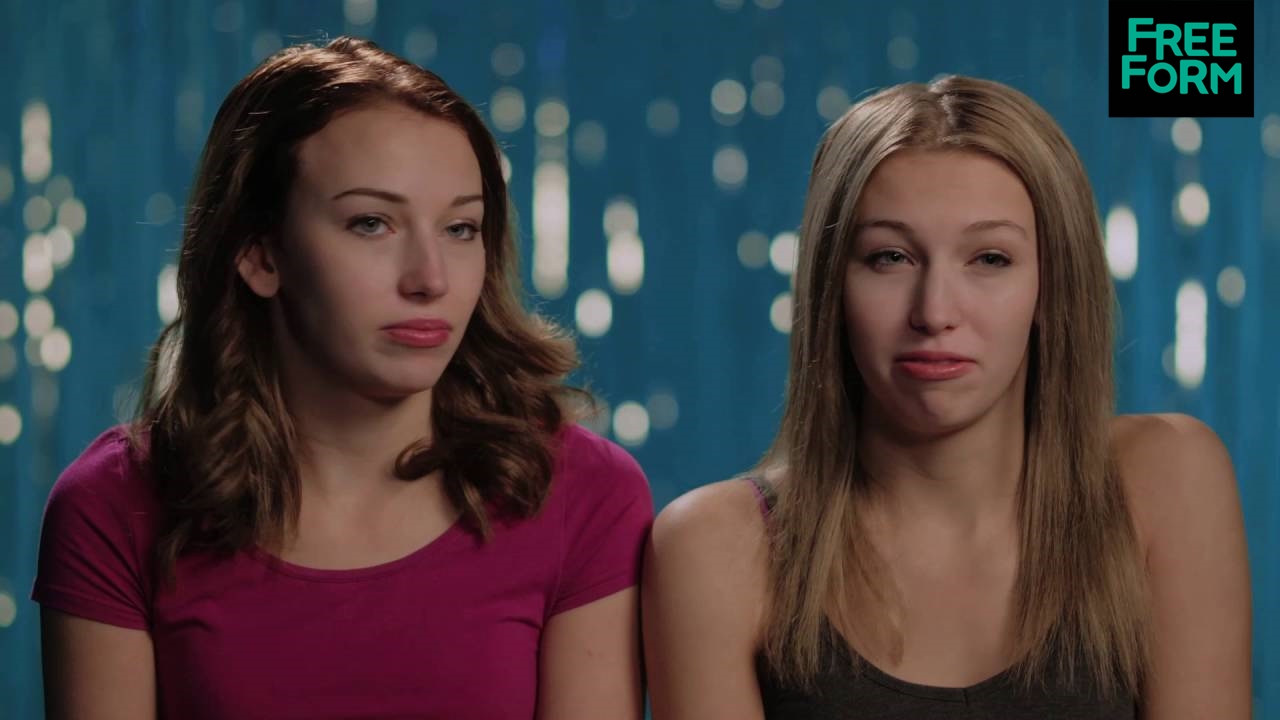 Cheer Squad 1x03 Clip: Awkward Double Date | Freeform - YouTube