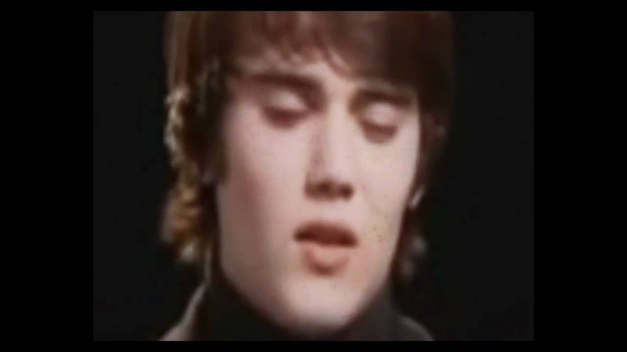[FIC] Trailer - Half Moon - YouTube