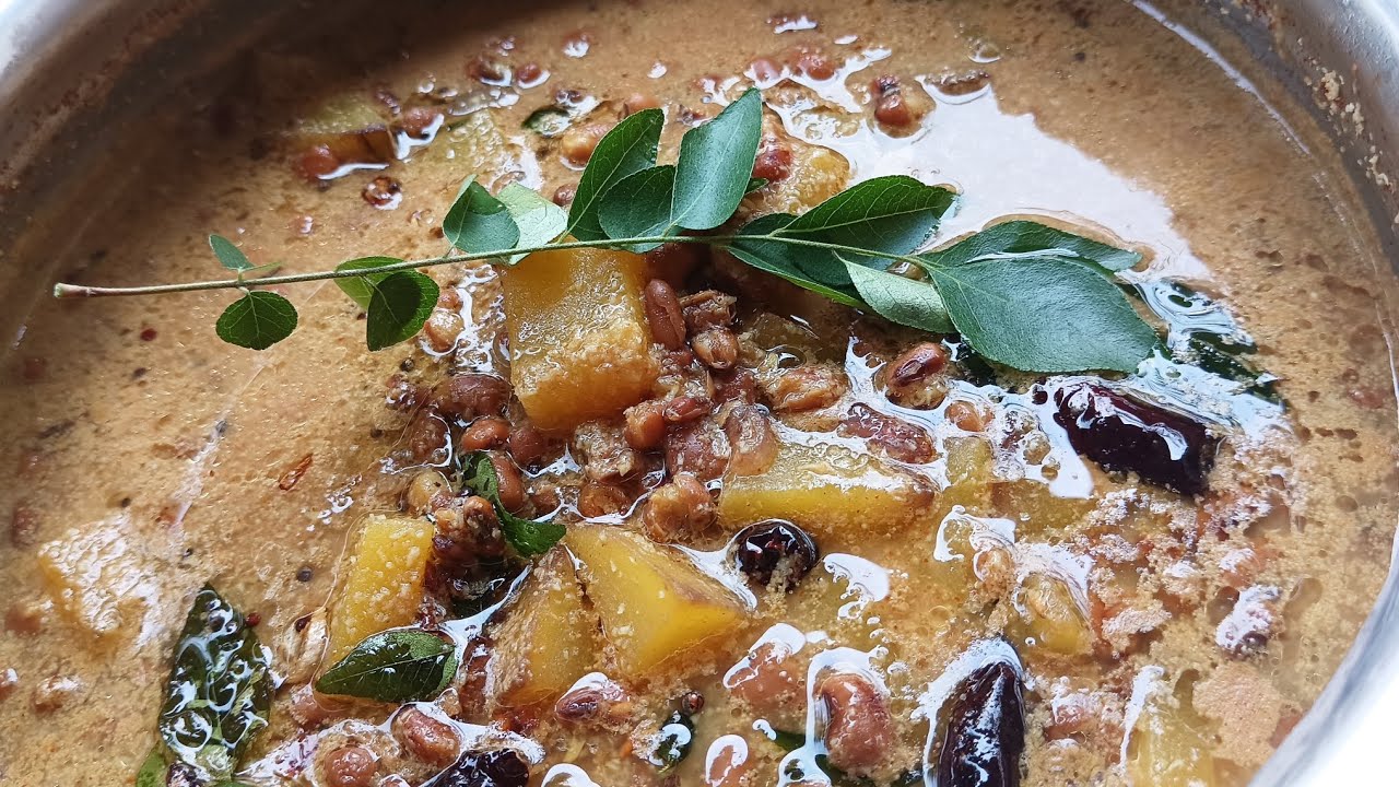 Palakkadan Vellapayar/Vanpayar Manga Curry😍 #nadanrecipes #simplerecipe ...