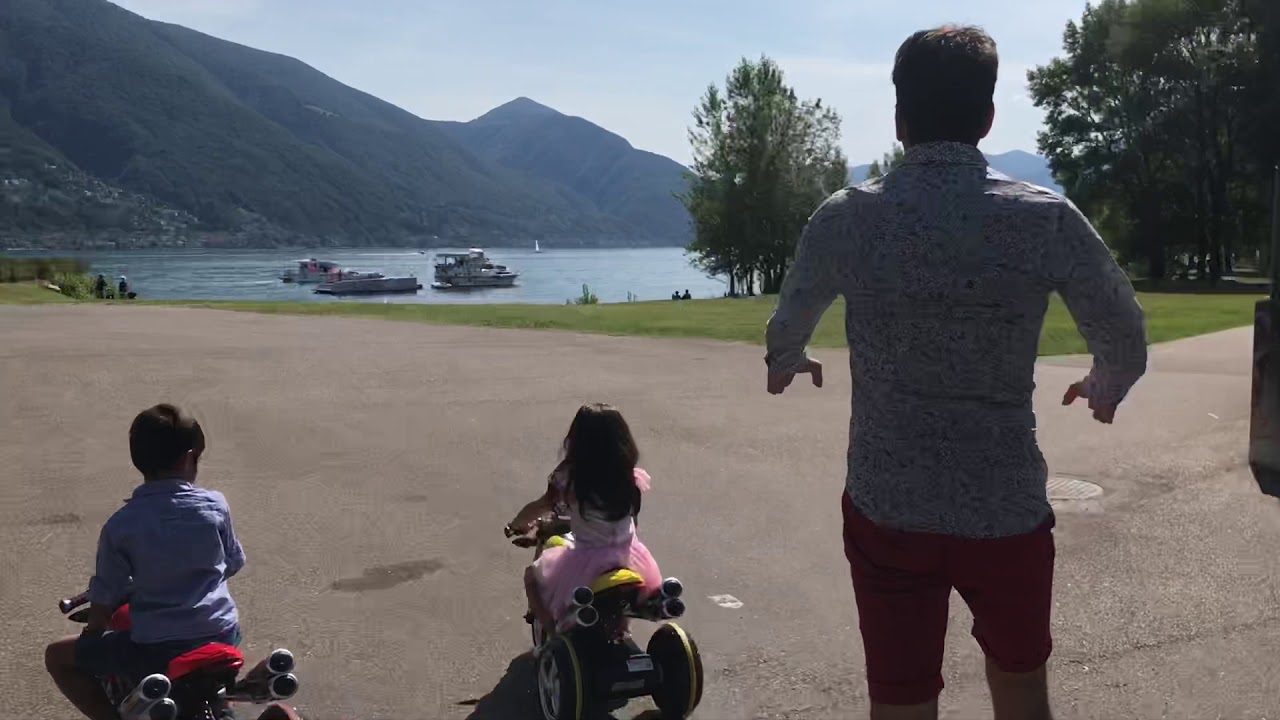 The moment with papoo - YouTube