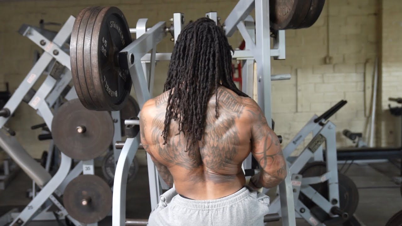 Winter Bulk | I FAILED 650 POUNDS DEADLIFT… Mission: Eat More! - YouTube