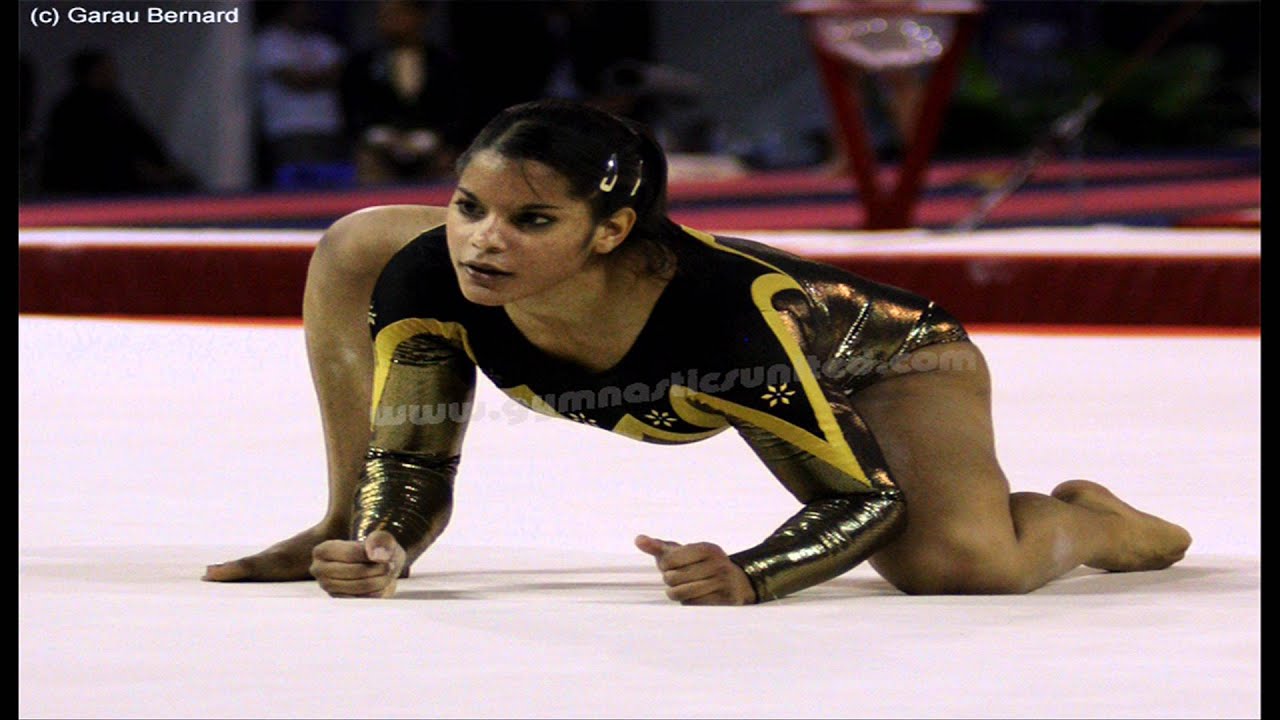 Rose Eliandre Bellemare-Floor Music 2009_2011 - YouTube