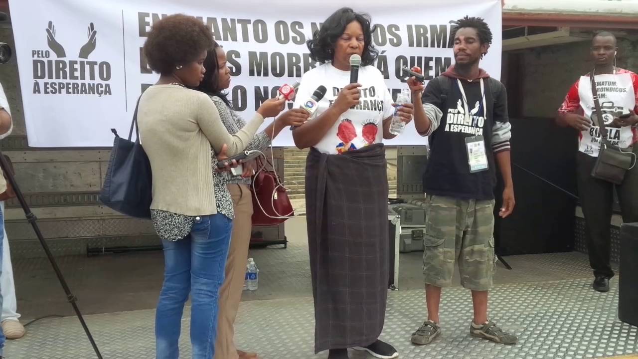 Alice Mabota manifestação divida - YouTube