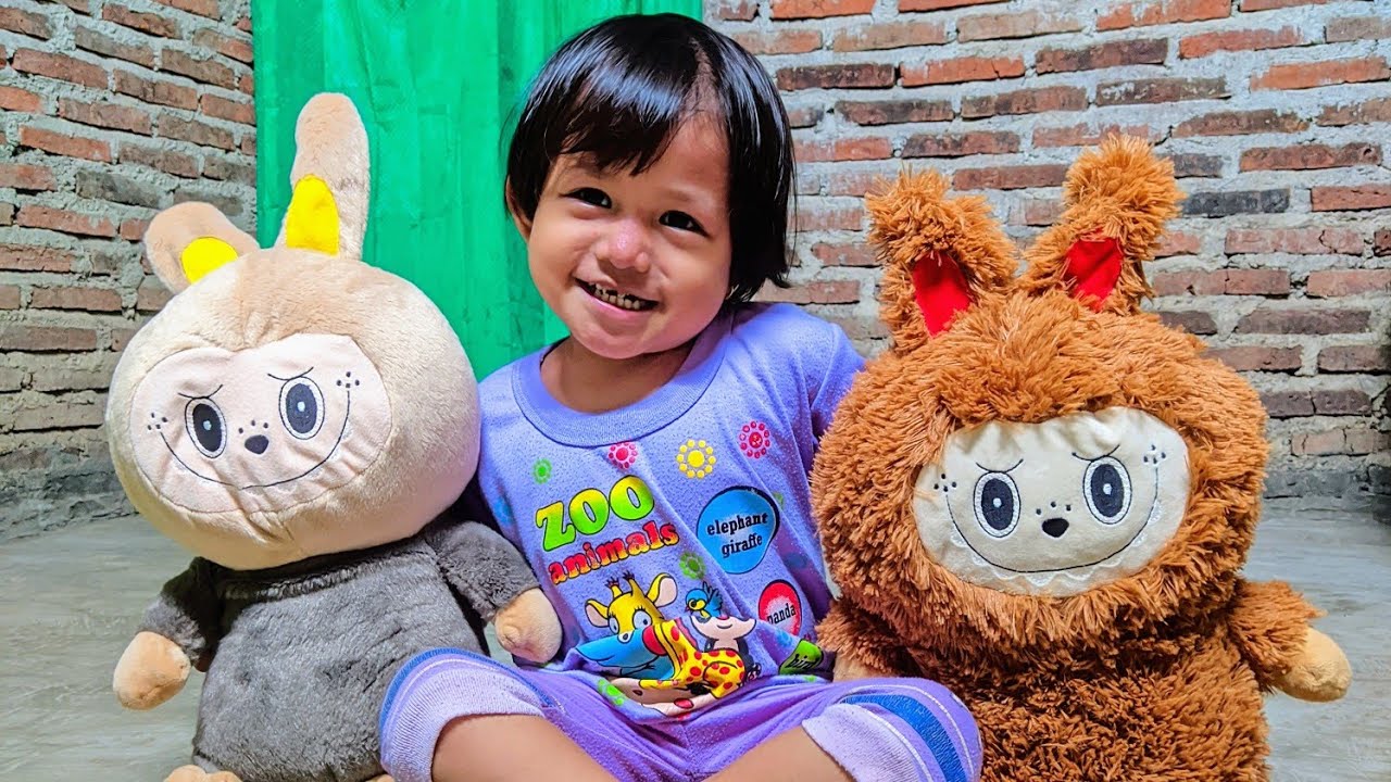Learning Play labubu dolls and singing songs - YouTube