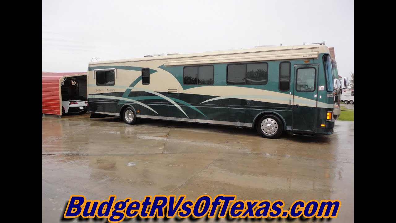 Hard To Believe This Is A 1999! 40ft Diesel Pusher By Beaver Coaches ...