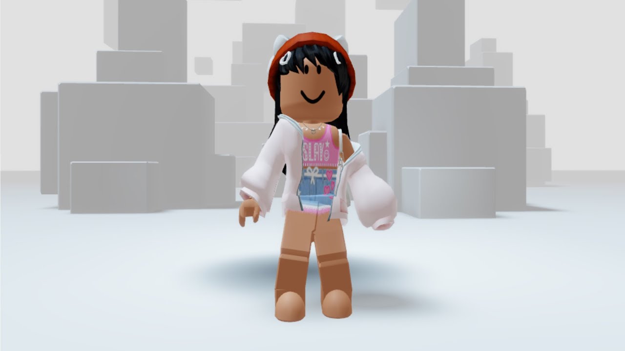 My mum makes my Roblox avatar - YouTube