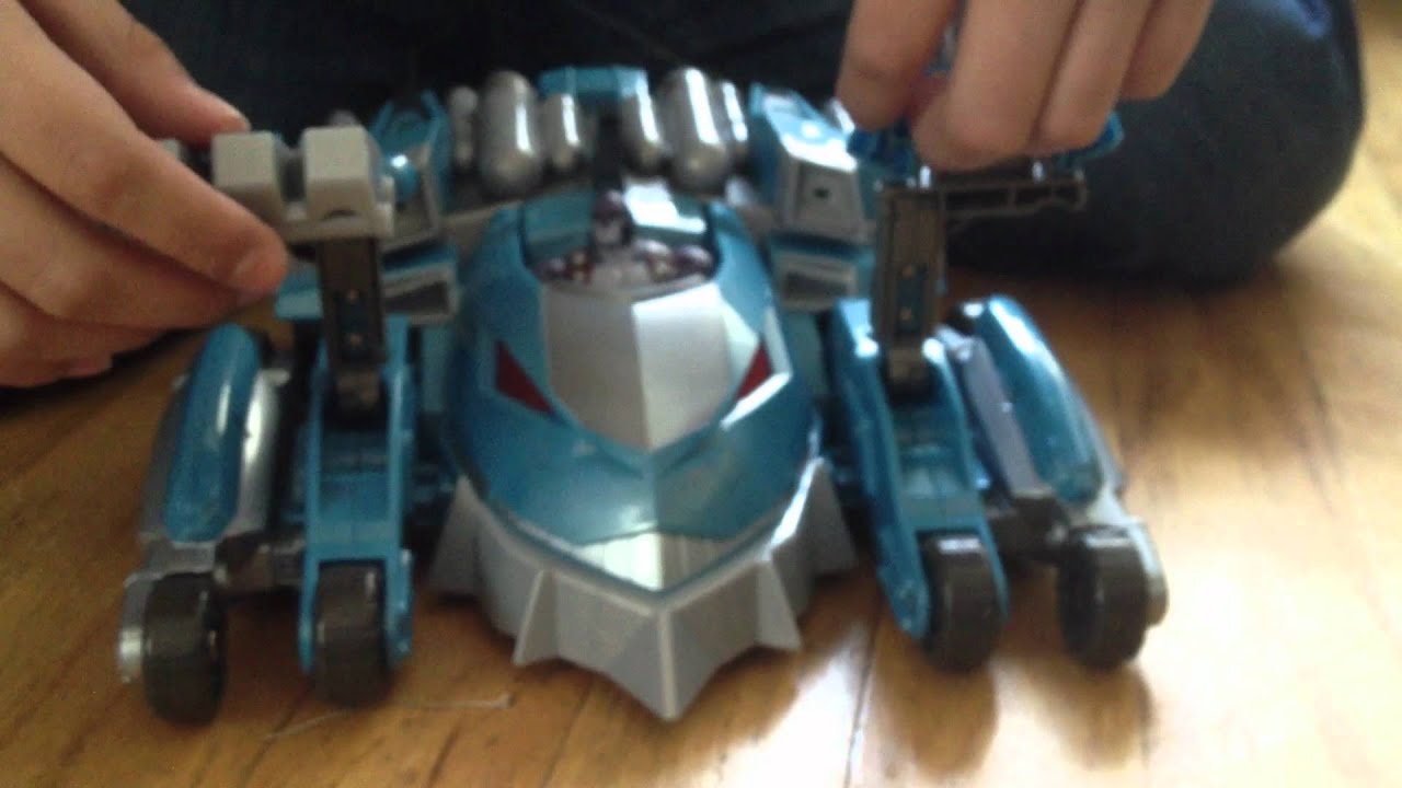 ThunderCats Thunder Tank Snarff Action Figure Toy Review - YouTube