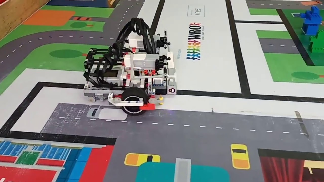 EV3 Lego Line Tracing - YouTube