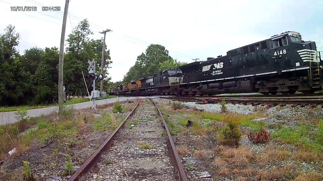 NS Reading Line heritage unit - YouTube