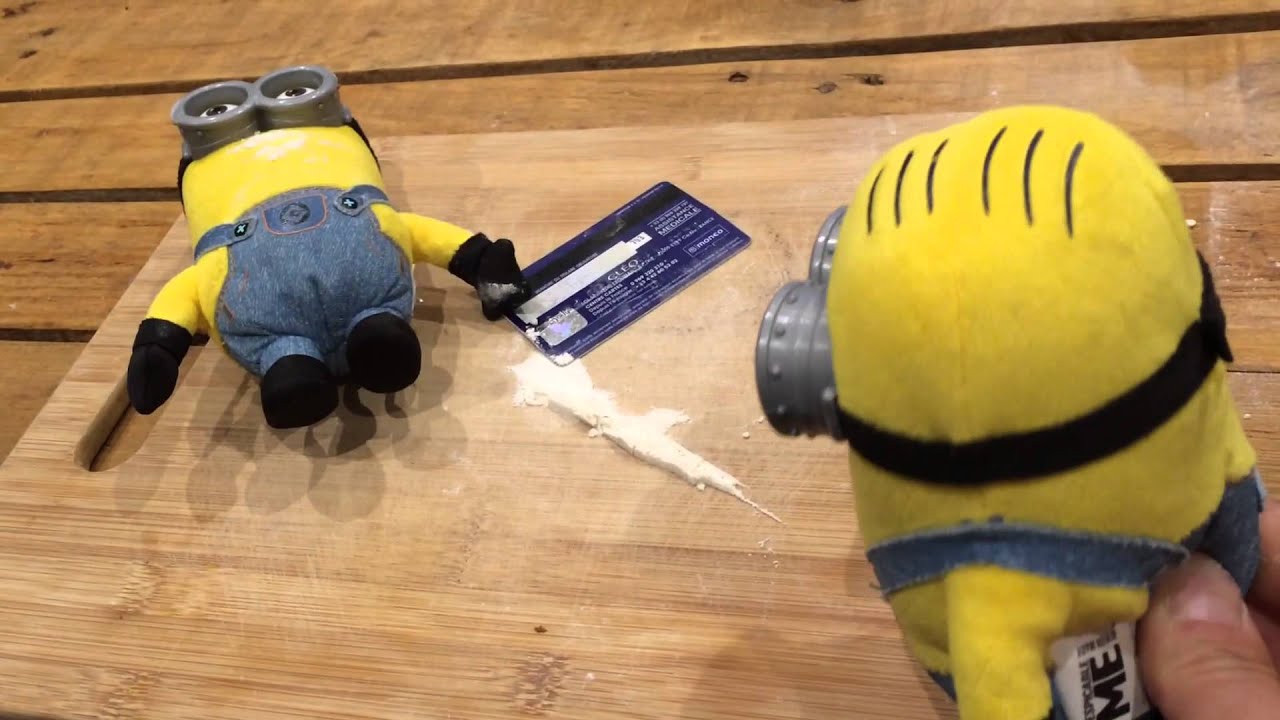 Minions life and coc - YouTube