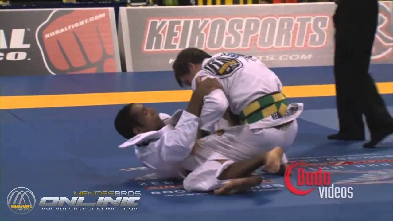 LEG DRAG variation Rafael Mendes - YouTube