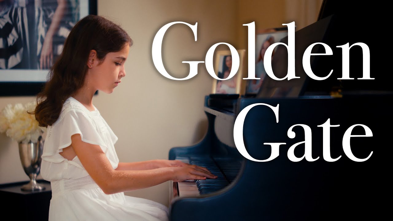 Playing PIANO! Golden Gate (Riopy) - YouTube
