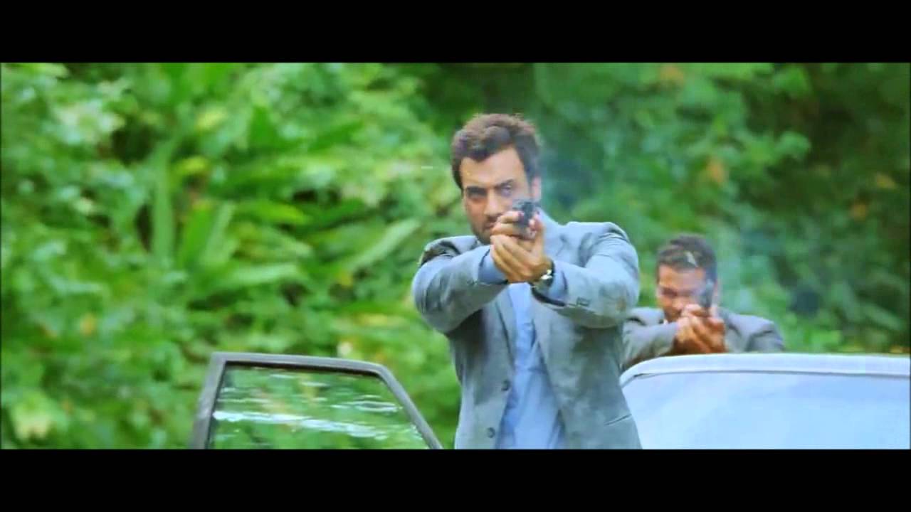 Ek Tha Tiger scene - YouTube