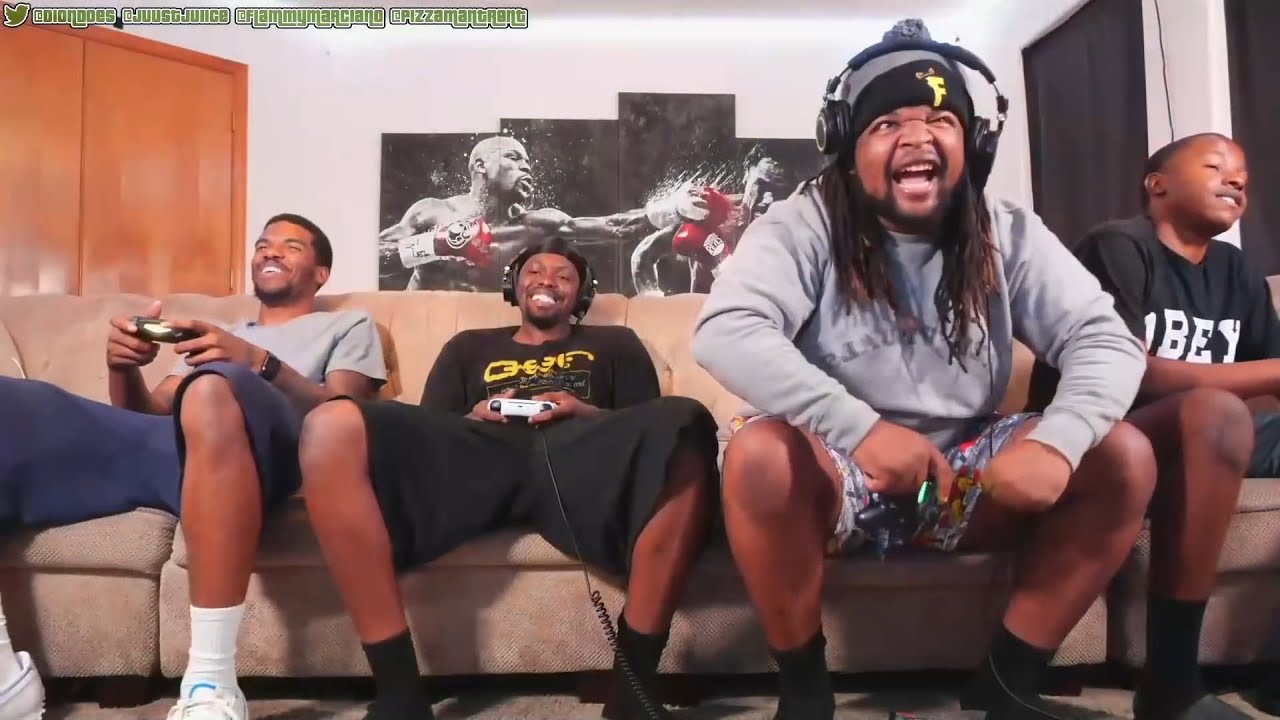 Insanely Clutch Play In GTA Running Back! - YouTube