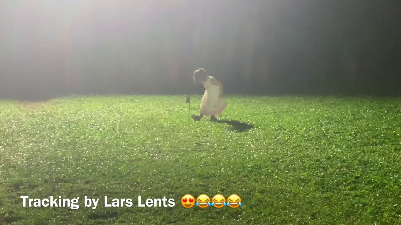 Laurinha, tracking by Lars Lents. - YouTube
