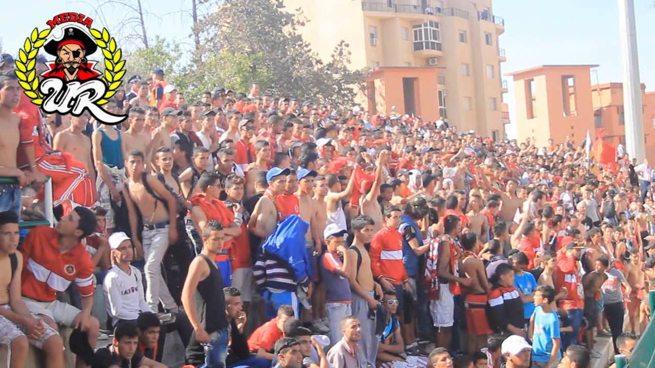 J25 -R.B.M vs C.A.K :GRAND DEPLACMENT & AMBIANCE ULTRAS REVOLTES a BENI ...