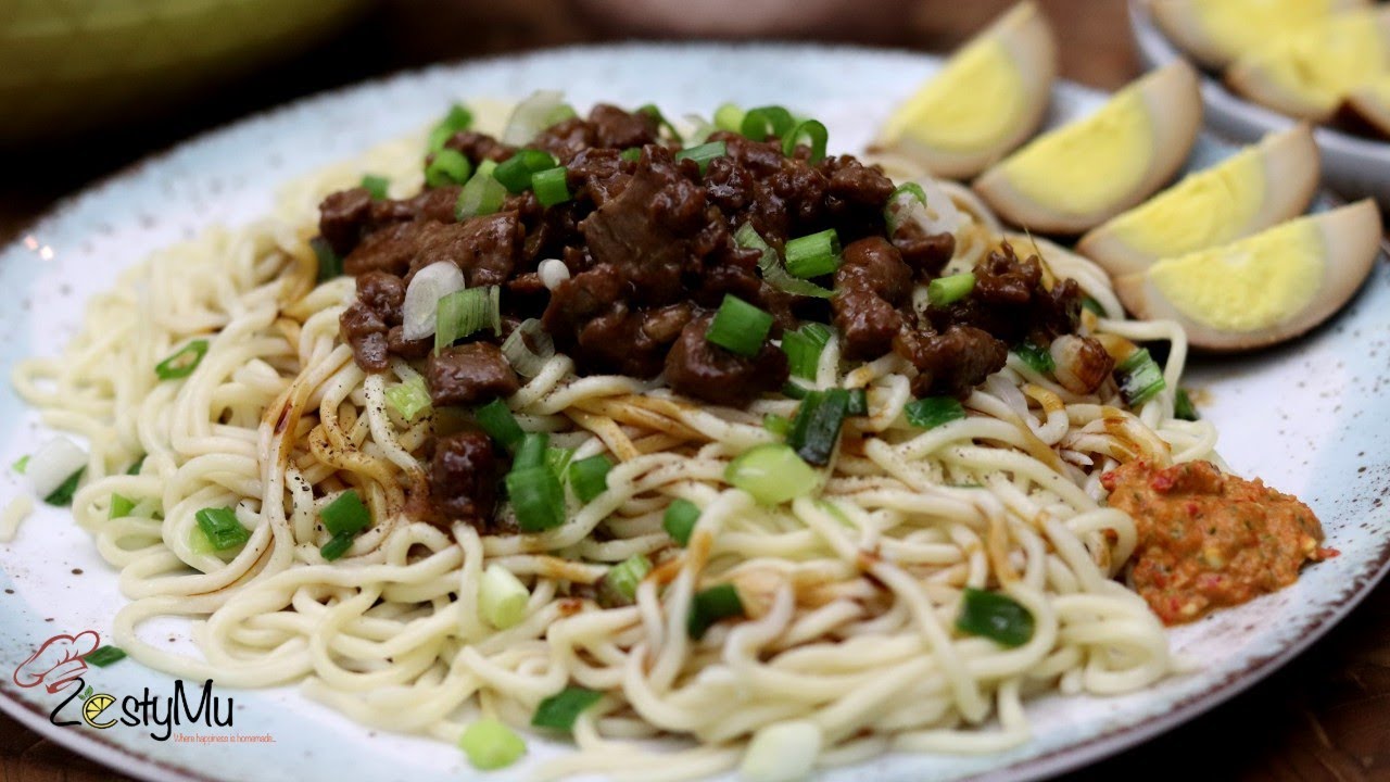 Boiled Noodles with lamb saute | Mine Bouillie Sauté Agneau | Mine ...