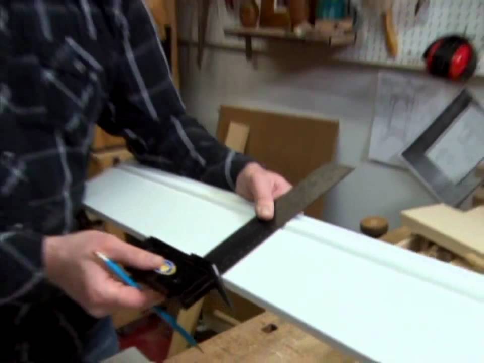 Combination Try Square and Marking Gauge - YouTube