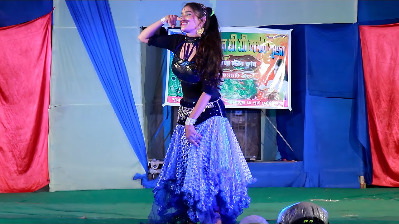 Mujhe Aise Tadpayee Mujhe Vaise Behkayee | Red Rose Dance Group ...