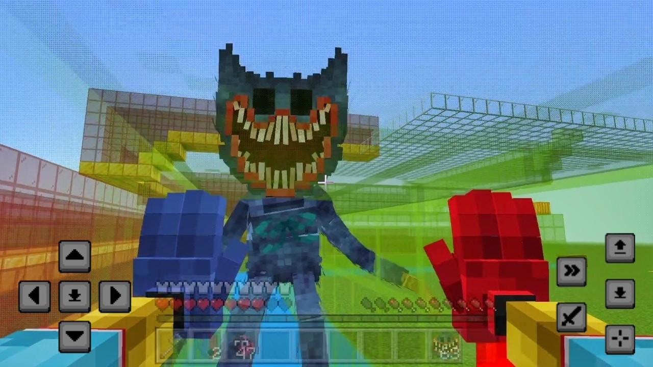 Poppy Playtime V7 Chases Maze in Minecraft PE - YouTube