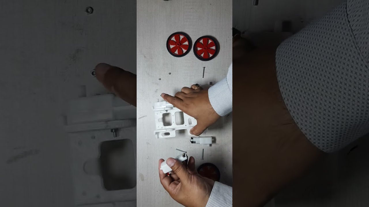 3D printed BO motor chassis - YouTube