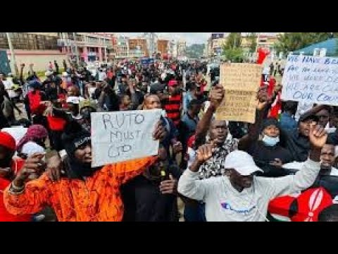 "Teachers run for their safety as angry KUPPET storms Ken Obura school ...