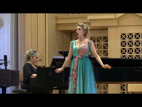 Nikola Uramová - aria Sylva  \