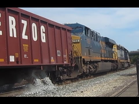 Spreading New Ballast: CSX 8130 East Morris, IL 9/16/12 - YouTube