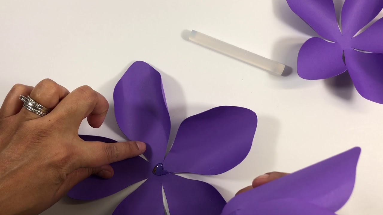Small paper flower tutorial. Very easy paper flower. Subscribe to my ...