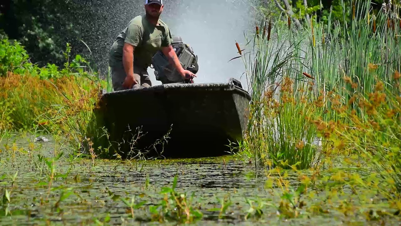 Edge 753 SD w/ GTR 37 EFI Cantrell Marine - YouTube