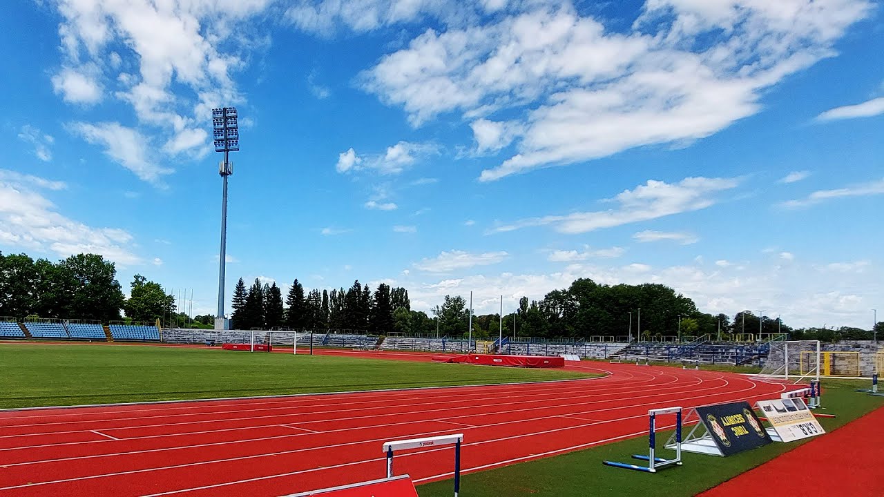 Međunarodni atletski miting Karlovac LIVE 2022 - YouTube