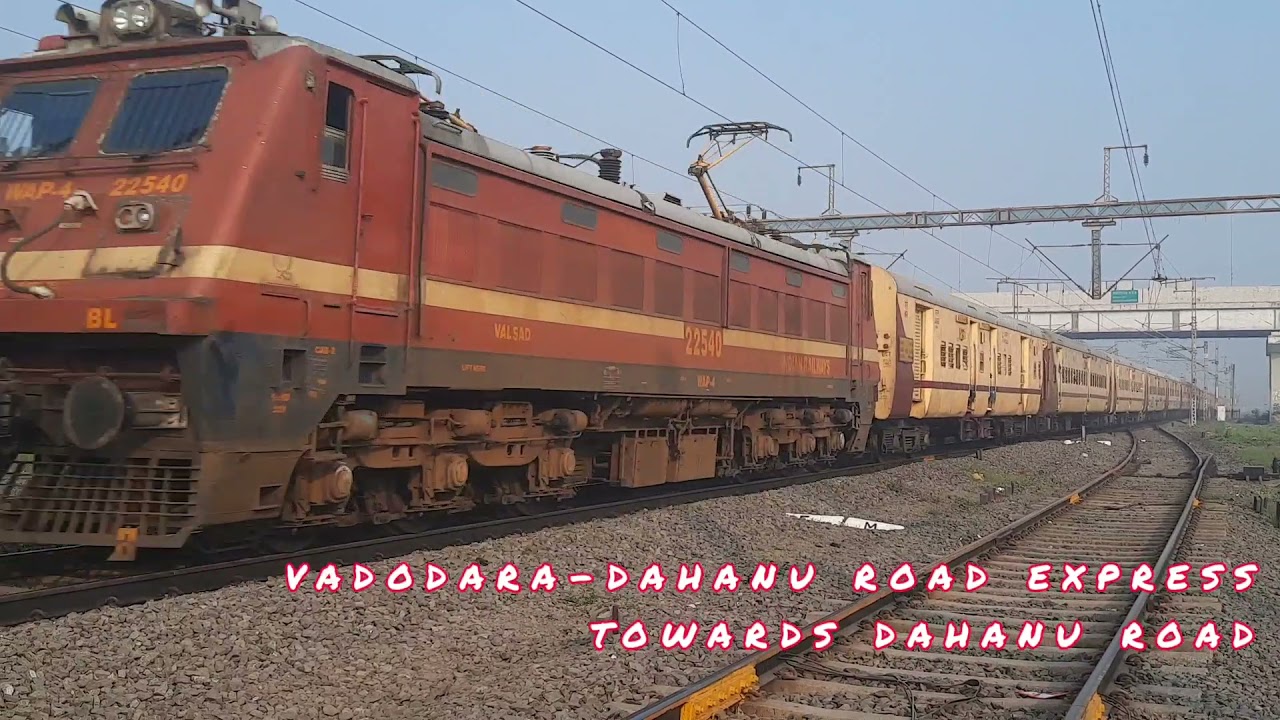9 in 1 express train in Winter Morning | 130 kmph | 110 kmph | Western ...