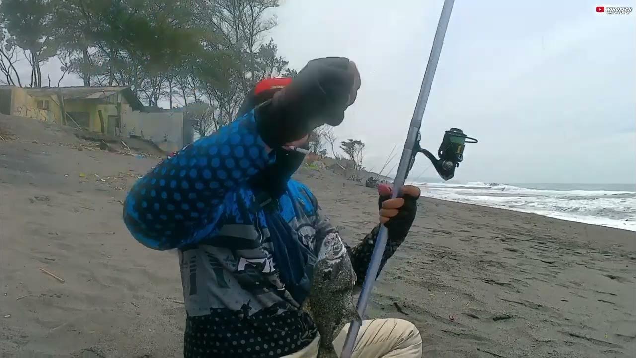 Satu titik pelataran 🌊ikan makan tanpa henti 💥 Mancing Pasiran - YouTube