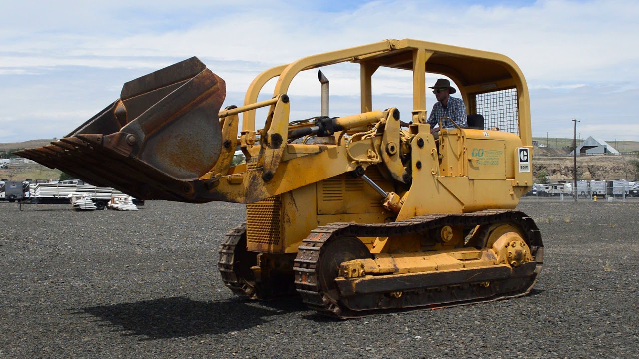 Lot#6 1973 CAT 951C Traxcavator Loader - YouTube