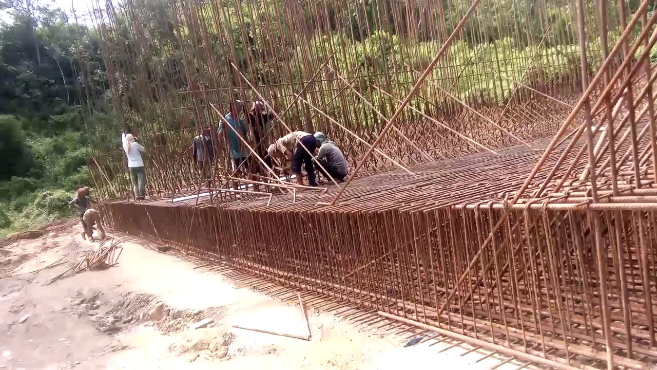 Reinforcement details of 3 cell box culvert(bottom slab) - YouTube