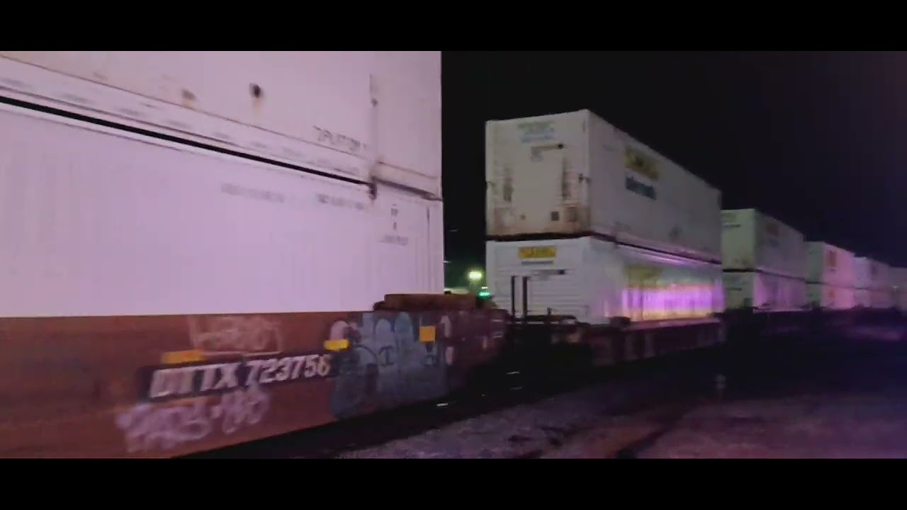 NS 284 with BNSF H3 7882 ES44DC and BNSF H3 3955 ET44C4 - YouTube