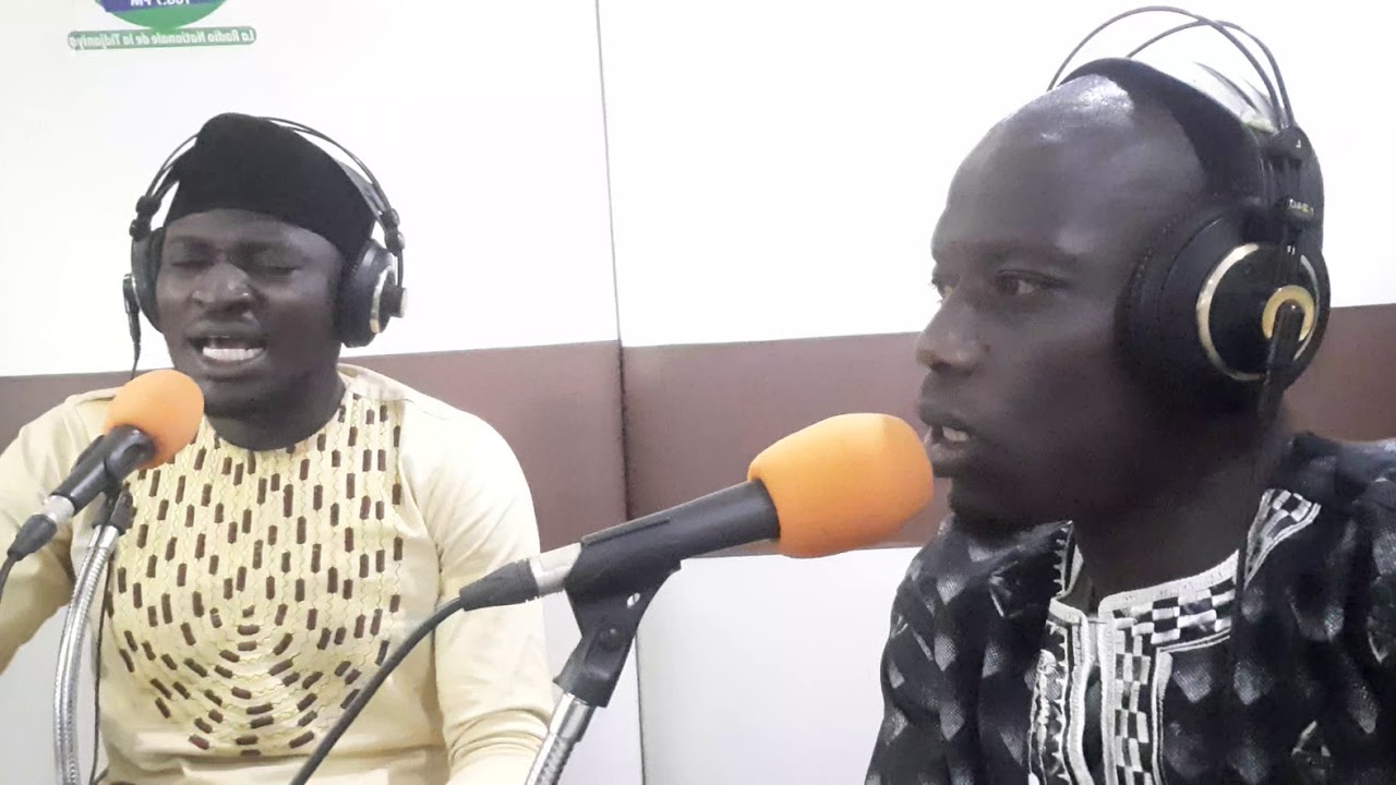 YOUSSOUF AMÉRICAIN ET ADAMA CISSE À LA RADIO NATIONALE HIKIMA TIDJANIYA ...