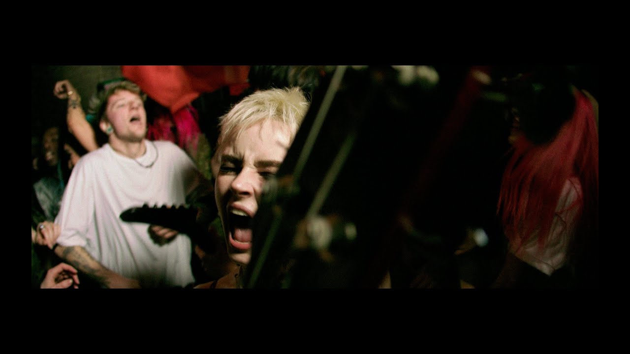 𝐖𝐀𝐑𝐆𝐀𝐒𝐌 - "LAPDANCE" (Official Music Video) - YouTube