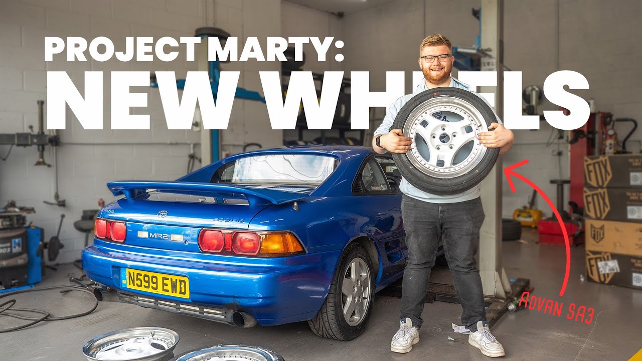 Fitting THREE-SPOKES to our Toyota MR2 (Advan SA3) - YouTube