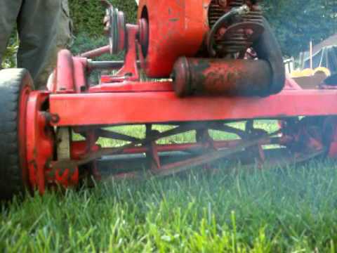 1954 Jacobsen Lawn Queen - YouTube