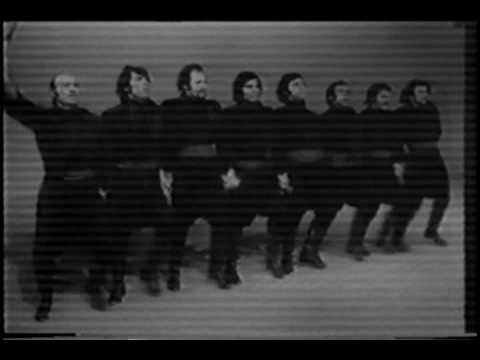 Lebanese Dabke - Mijwiz 1978