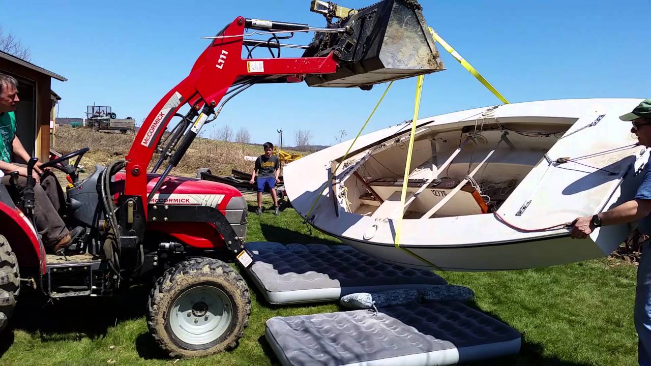 Lightning sailboat capsize - YouTube